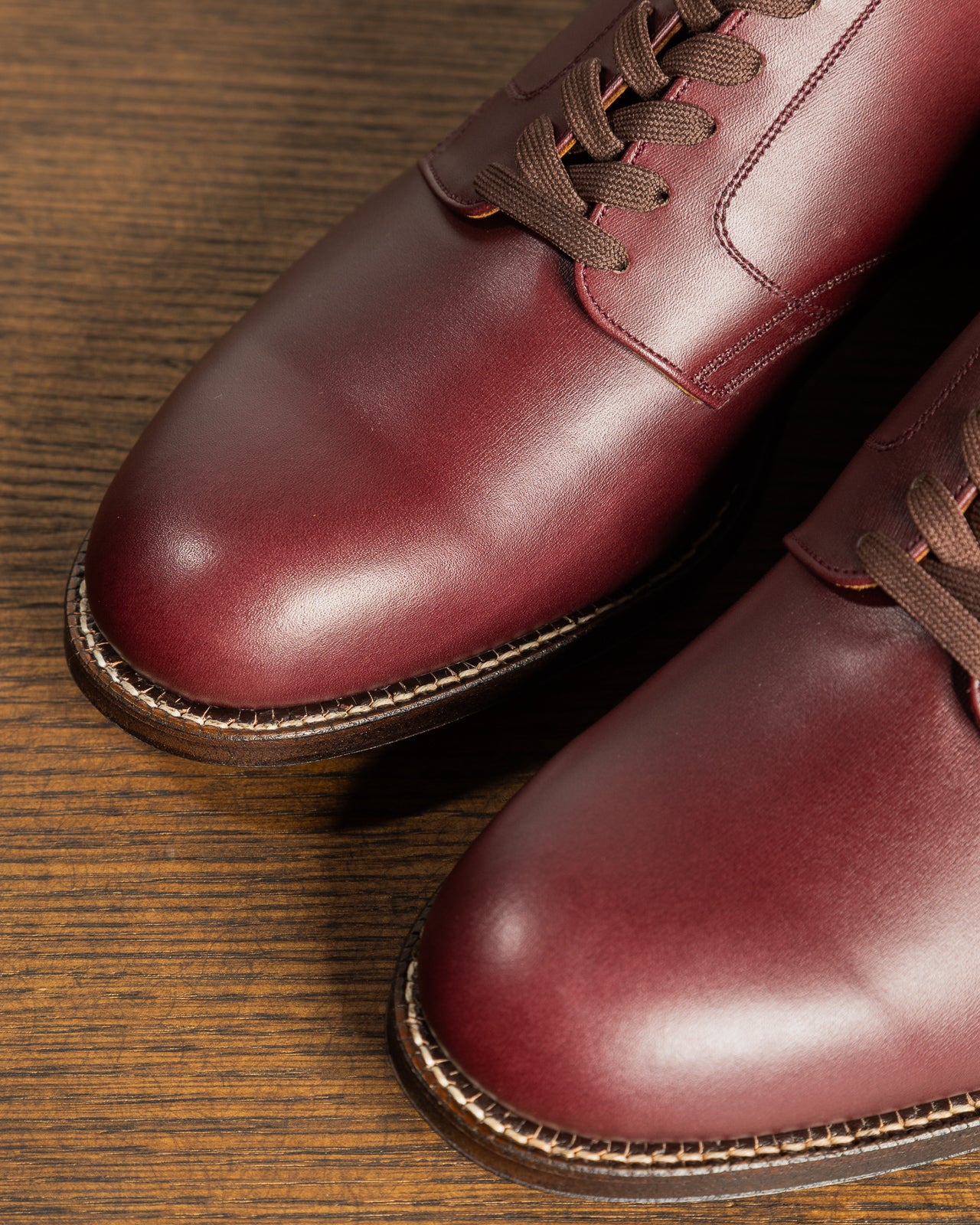 Attractions Service Shoes - Burgundy – Standard & Strange