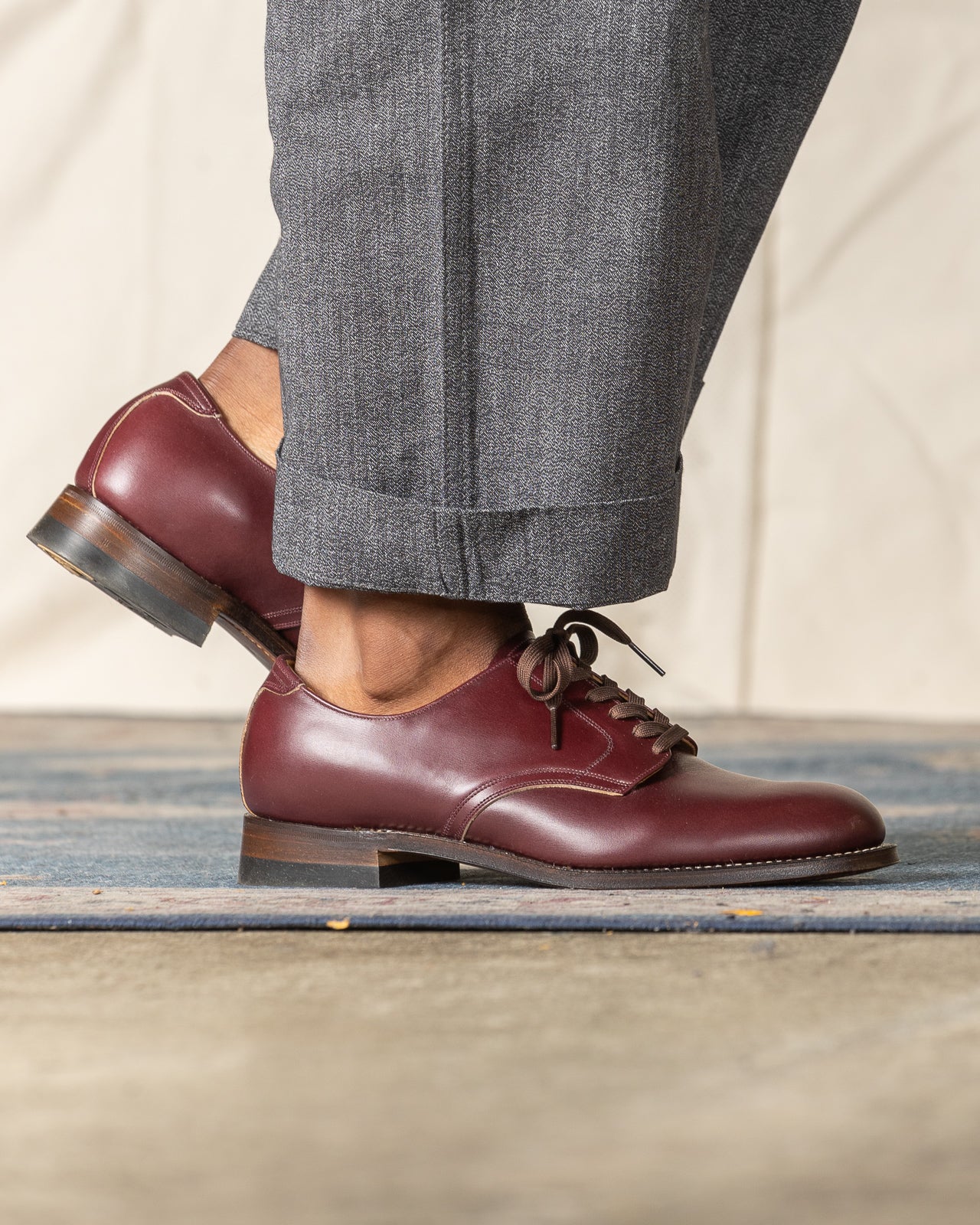 Attractions Service Shoes - Burgundy – Standard & Strange