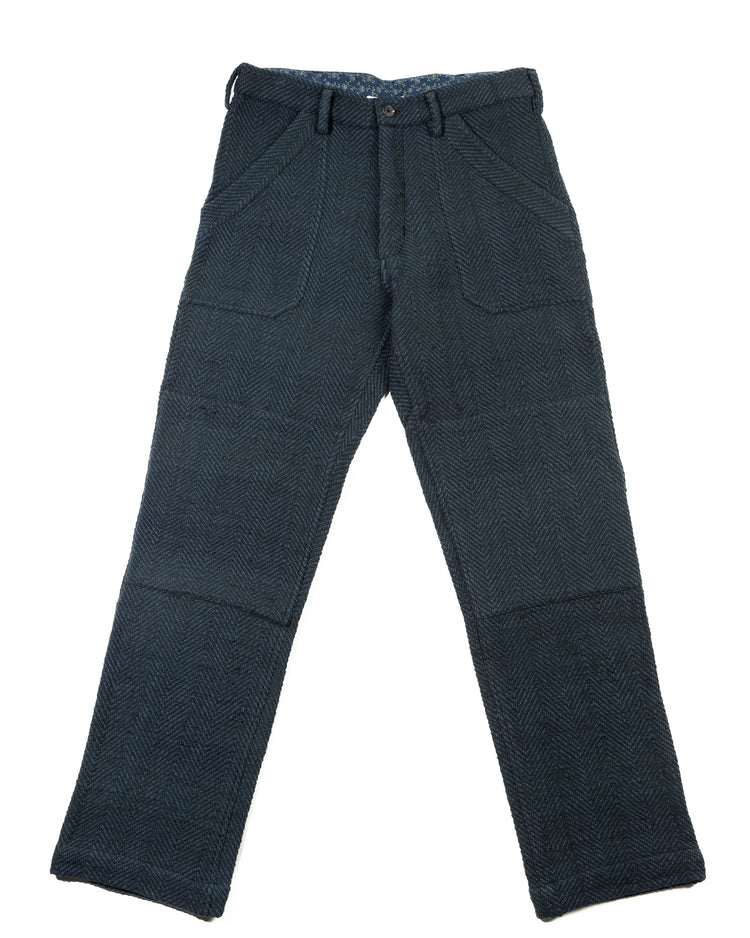 Indi + Ash – Standard & Strange