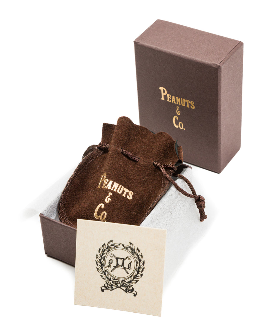 Peanuts & Co – Standard & Strange