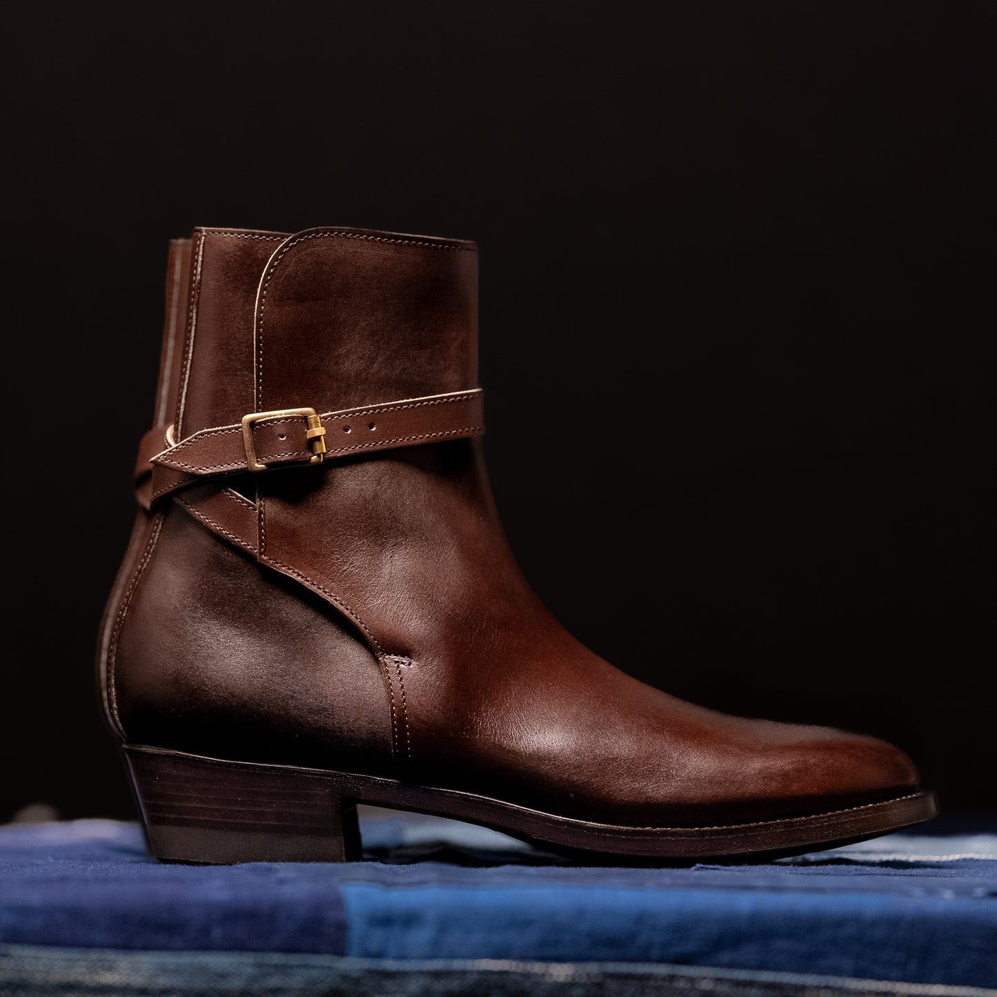 Clinch Boots – Standard & Strange