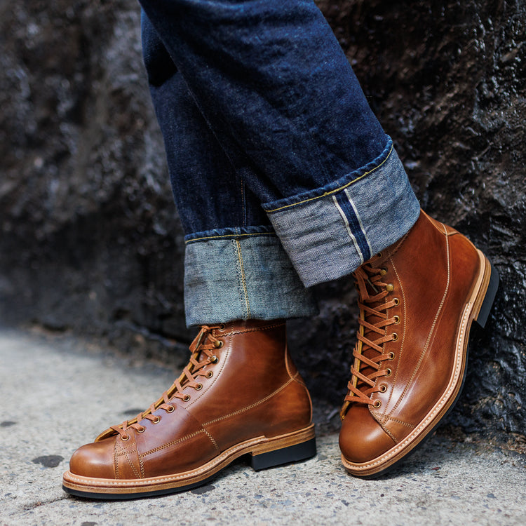 Sagara Bootmaker – Standard & Strange