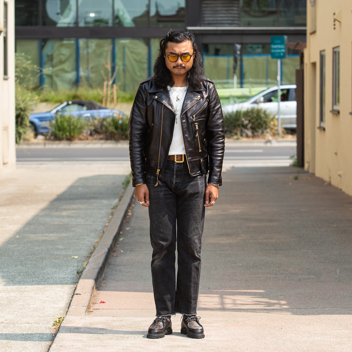 Simmons Bilt – Standard & Strange